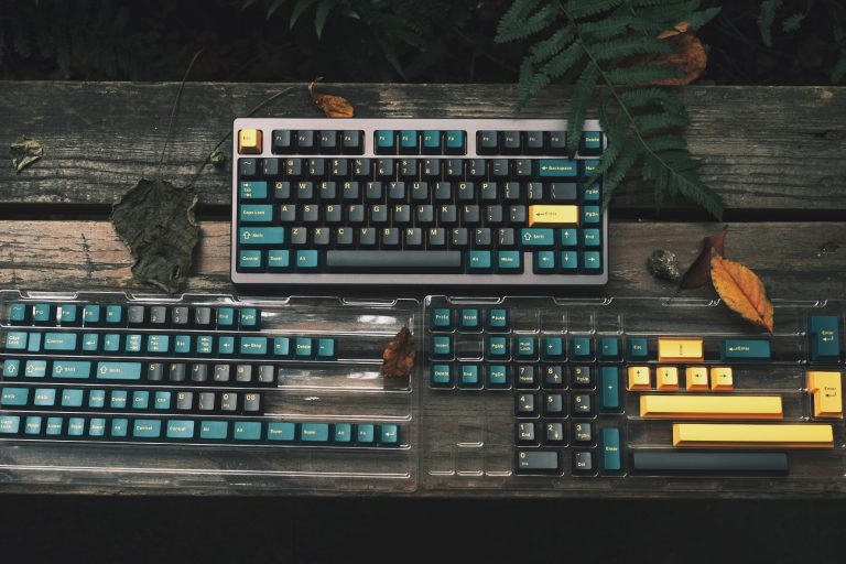 Marrs Green Keycap Set(184-key) | Akko Official Global Site