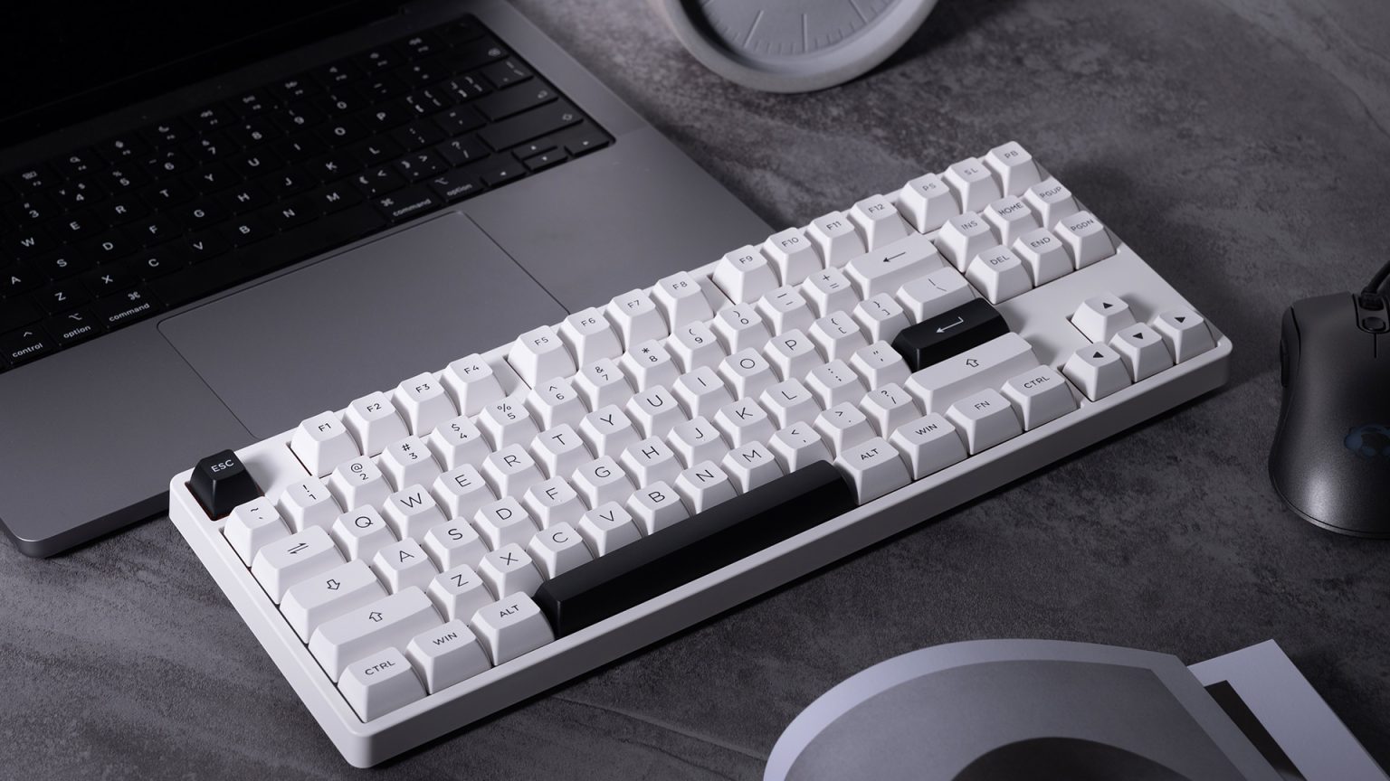 Black on White 5087S QMK | Akko Official Global Site