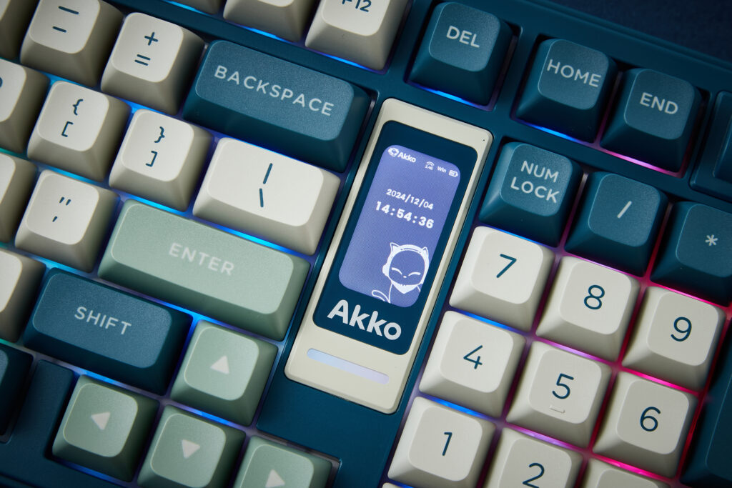 Why do you need a LCD screen on Mechanical Keyboard? | Akko Official ...
