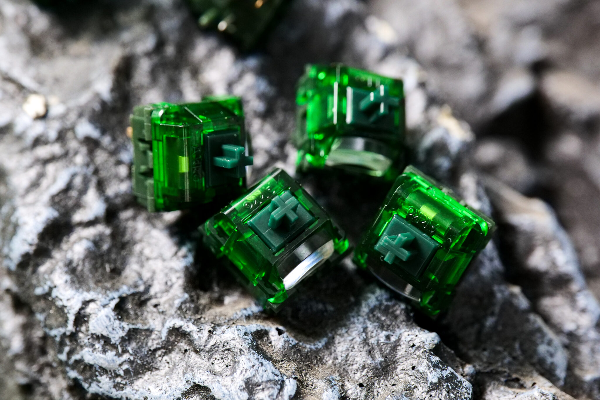 Akko & MonsGeek Green Fog Switches: Heavy Linear Switches | Akko ...