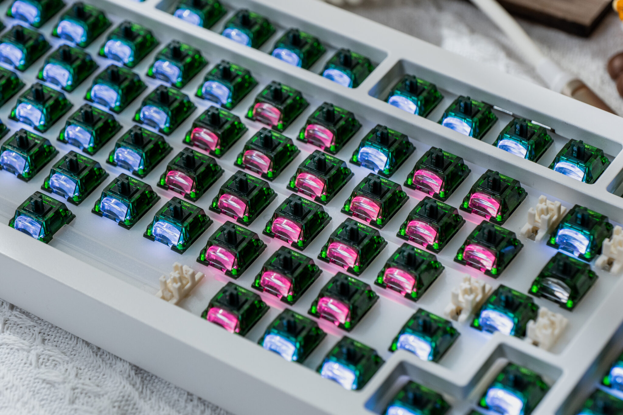 Akko & MonsGeek Green Fog Switches: Heavy Linear Switches | Akko ...