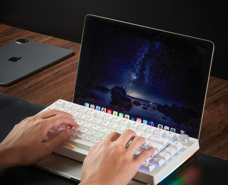Best Keyboards for Coding in 2025 – Functionality, Layouts & Switch ...