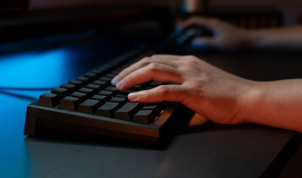 Rapid Trigger Explained: The Key to Faster Gaming Performance | Akko ...